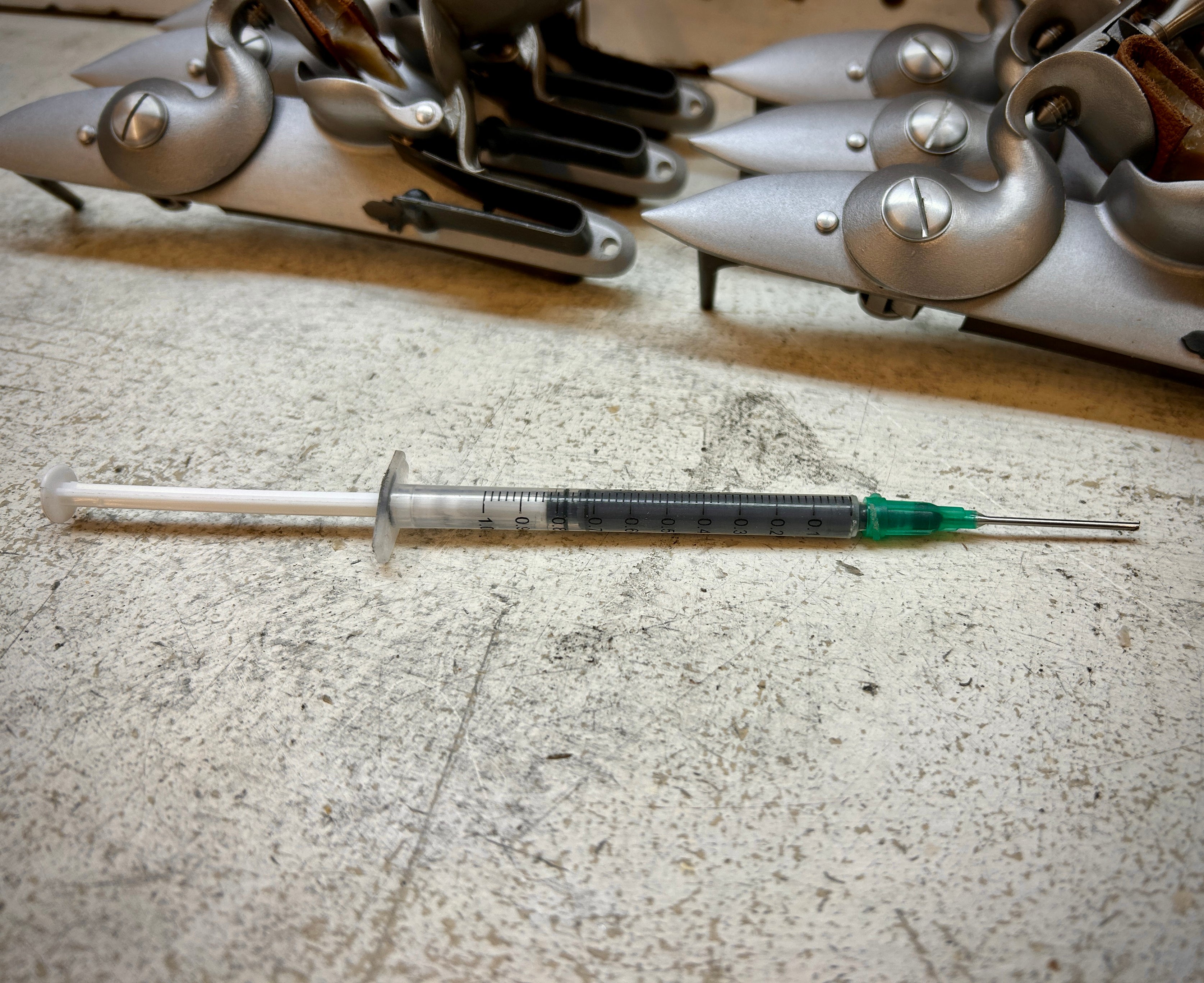 Molybdenum Disulfide Lock Grease – Kibler's Longrifles